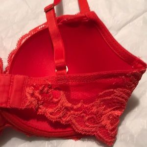 Natori | Intimates & Sleepwear | Nwt Natori Feathers Underwire Contour ...